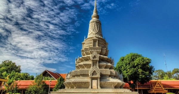 Silver Pagoda travek guide - Silver Pagoda travel tips