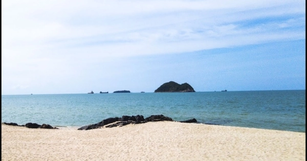 Laem Samila Beach, Thailand