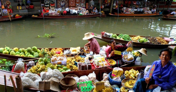Klongdaen Floating Market, Thailand