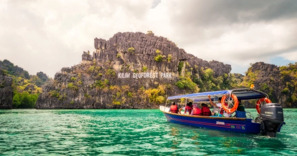 10 Ecotourism in Malaysia: Travel Guide for 2025